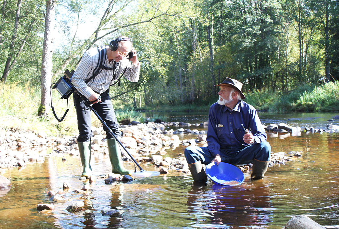 Metal detectors - gold prospecting - magnets